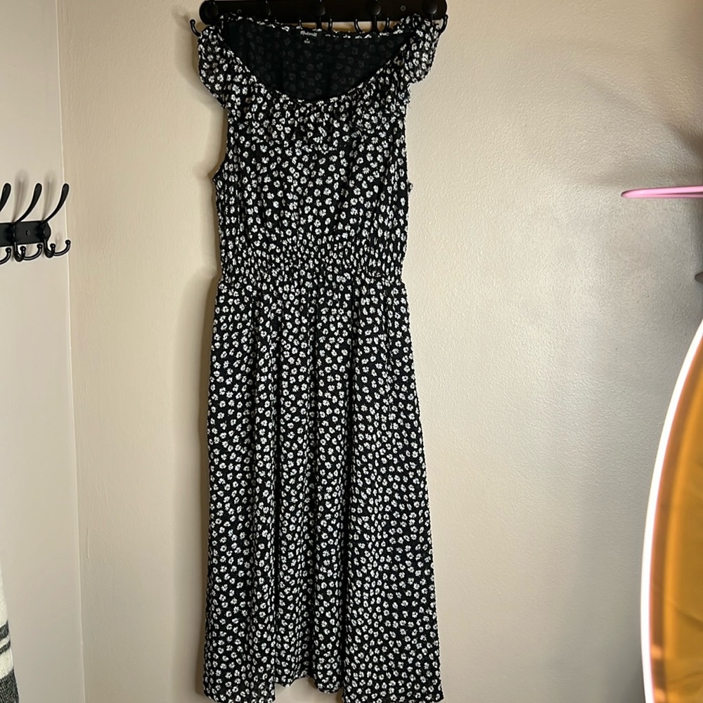 Ruffle-Neck Smocked Dress In Woodcut Black And White … - Gem